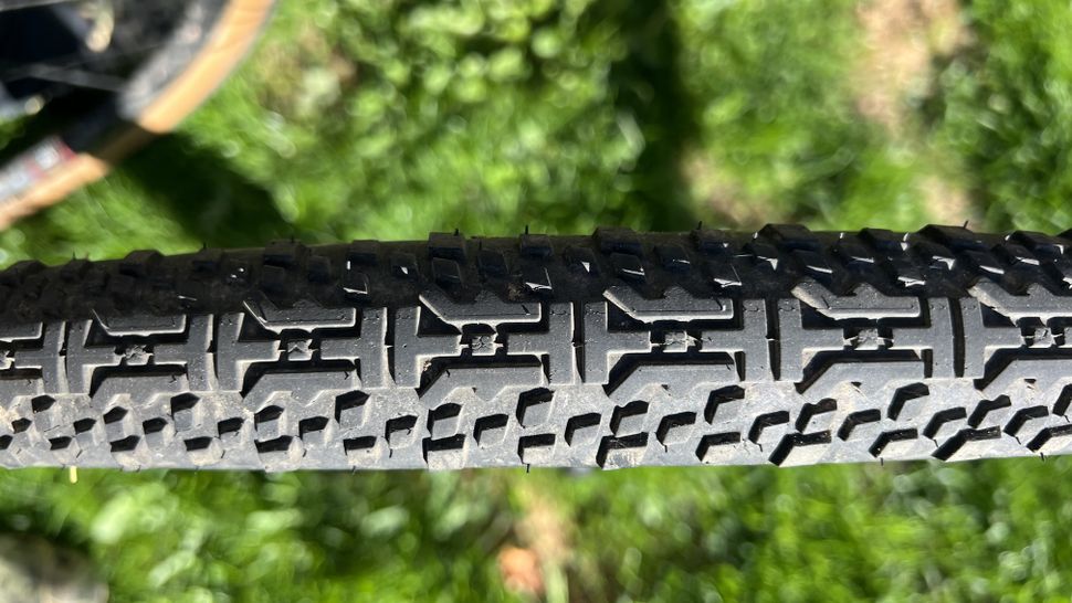 GravelKing X1 and X1R gravel tire review | Bike Perfect