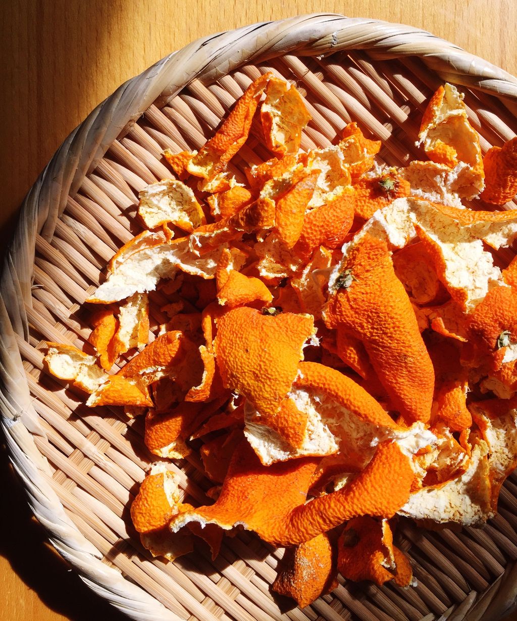 Why you should use orange peel to deter pests: here's how | Homes and ...