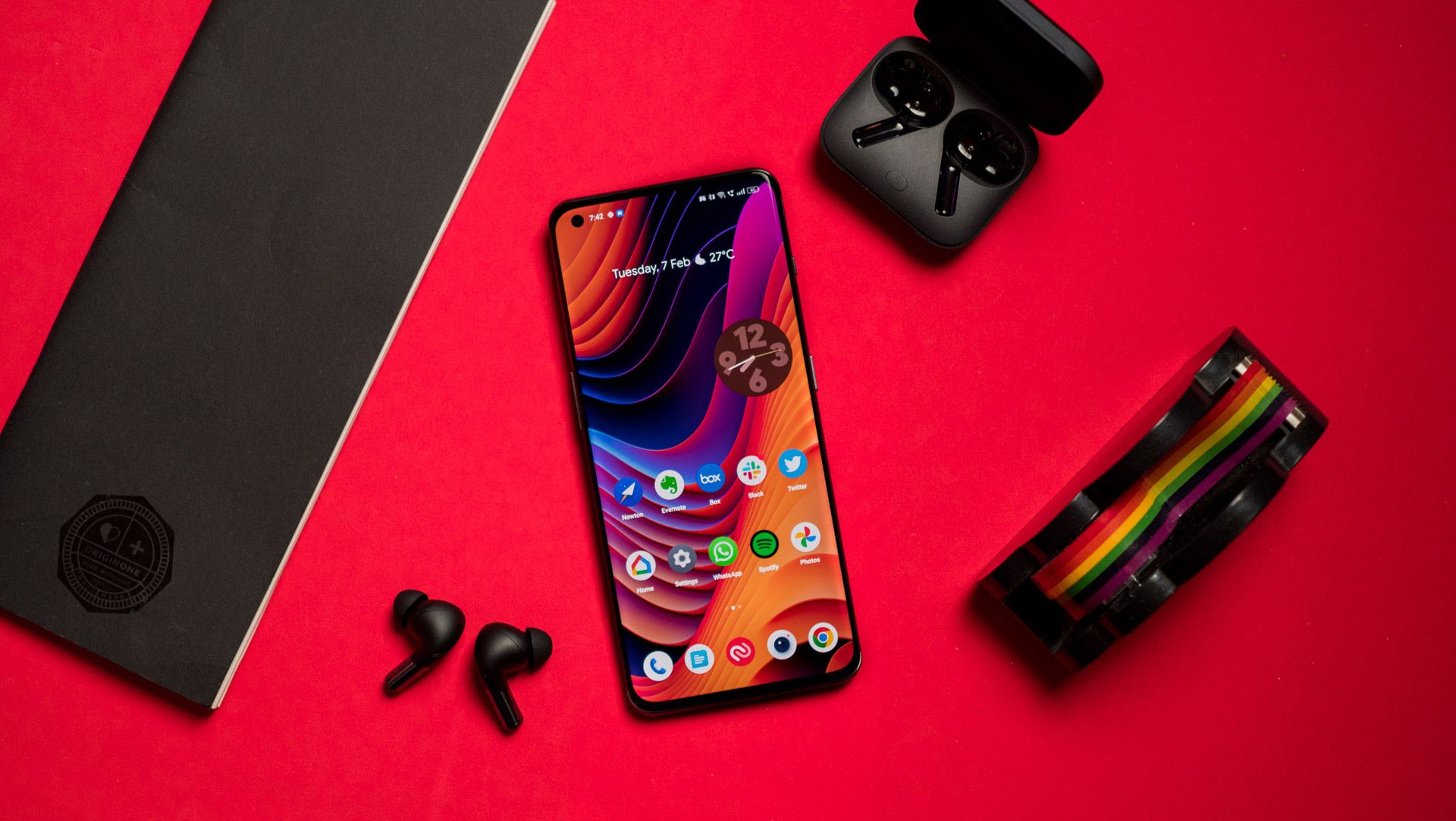 OnePlus 11, 11R, Buds 2 Pro, Pad, Keyboard, and TV 65 Q2 Pro ...