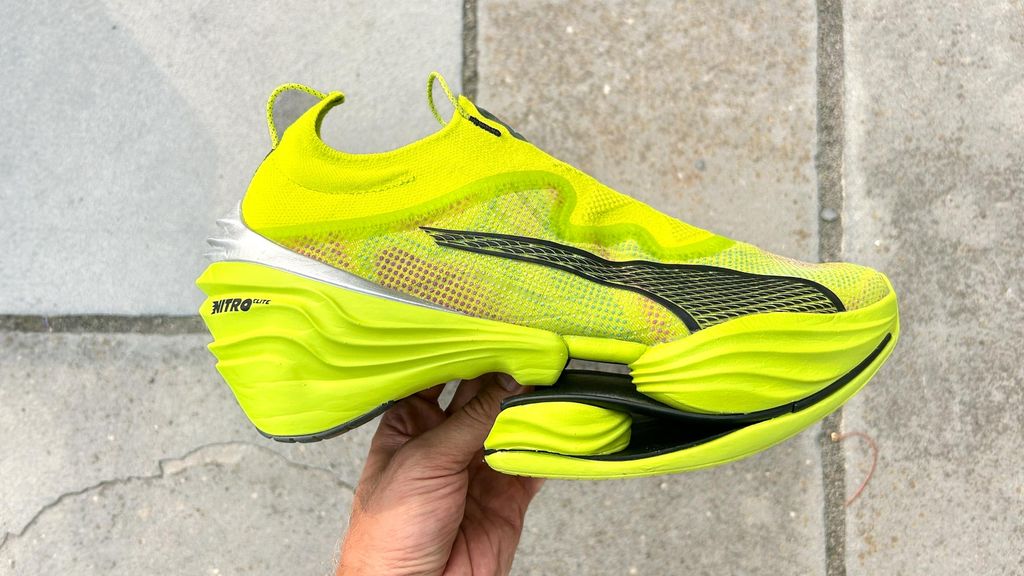 I ran in the Puma Fast-RB — a radical rule-breaking carbon racing shoe ...