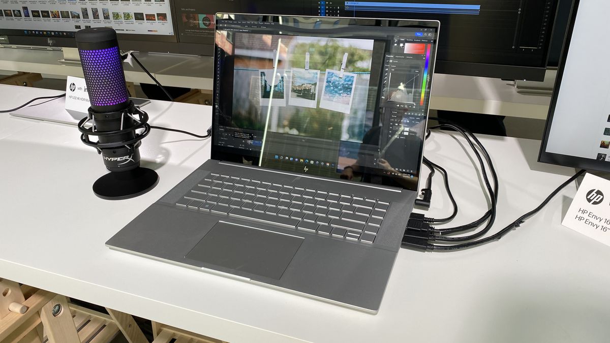 HP's New Spectre x360 13.5 Gets 12th Gen Intel U CPUs and Better Video ...