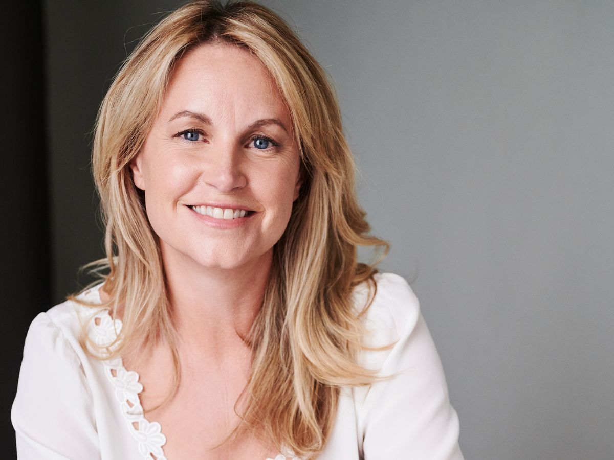 EastEnders spoilers: Kat Slater fears for Phil! | What to Watch