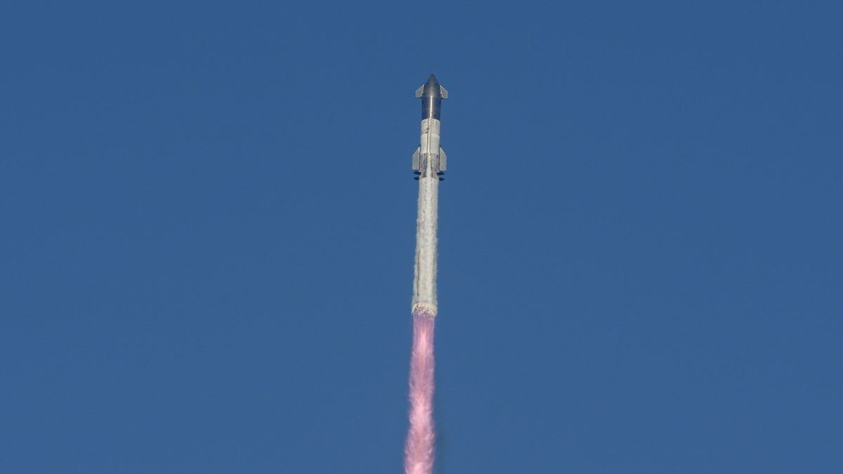 SpaceX Starship launches banana to space, skips giant rocket catch on ...