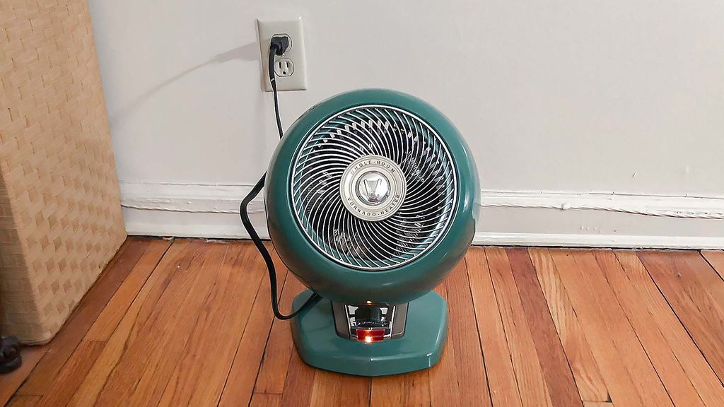Vornado VHEAT Whole Room Vintage Heater review | Tom's Guide