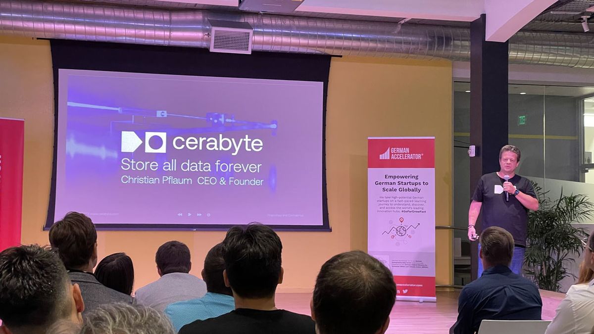 Cerabyte Ceramic Storage Poised to Usher in 'Yottabyte Era' | Tom's ...