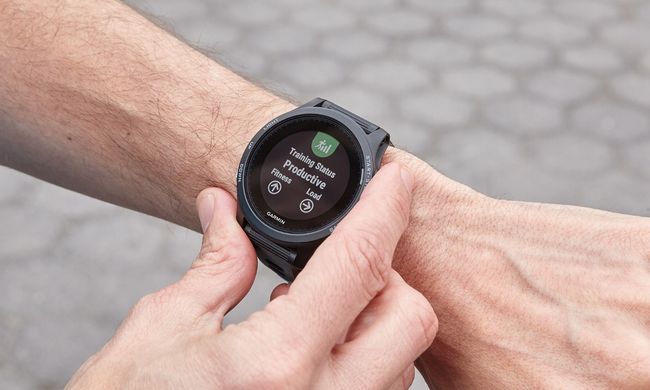 Garmin Forerunner 935 Review: Big Power in a Slim Design | Tom's Guide