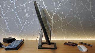 Philips 278E1A Review: Affordable and Bright | Tom's Hardware