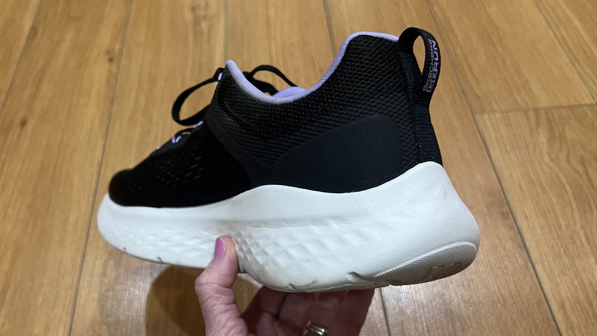 I ran 20 miles in the Skechers GO RUN Lite — here's my verdict | Tom's ...
