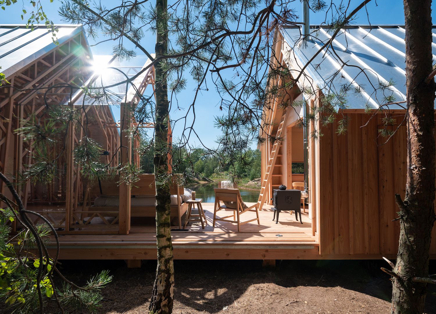 This remote cabin takes indoor/outdoor living to another level