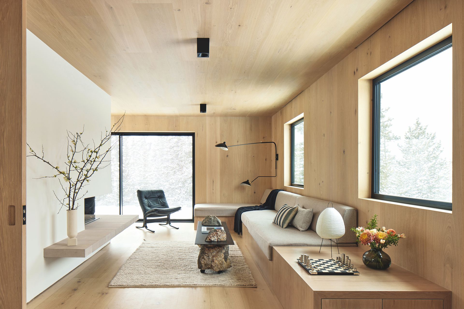 Built-in Sofa Ideas — 6 Projects That Use This Trending Seat | Livingetc