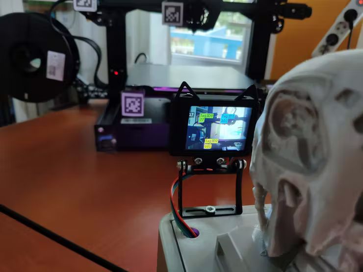 Raspberry Pi Pico Monitors 3D Printer and Sends Telegram Notifications ...