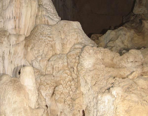 Modern-Day Cavewoman Explores Spectacular Caves | Live Science
