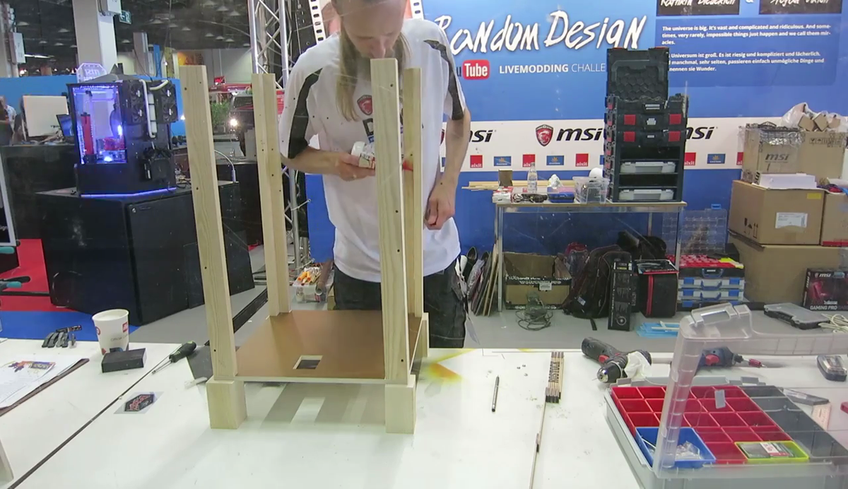 Build of the week: a TARDIS made in under 24 hours | PC Gamer