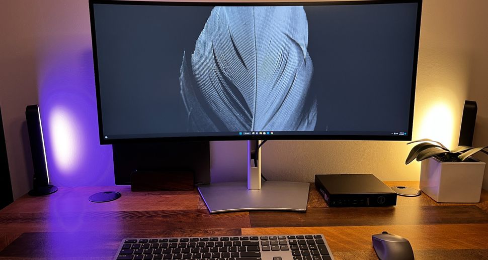 Dell U3423WE Ultrasharp Curved Monitor review | TechRadar