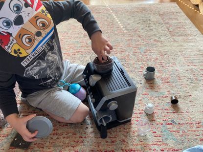 De'longhi Coffee Machine toy review - an impressive replica, but is it ...