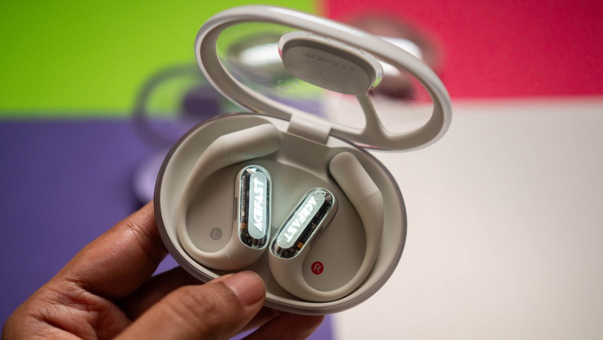 Acefast made the RGB-enabled earbuds I've always wanted | Android Central