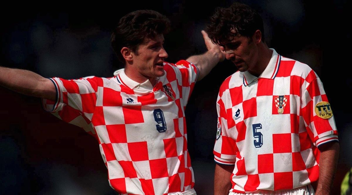 The best football kits of the 90s | FourFourTwo