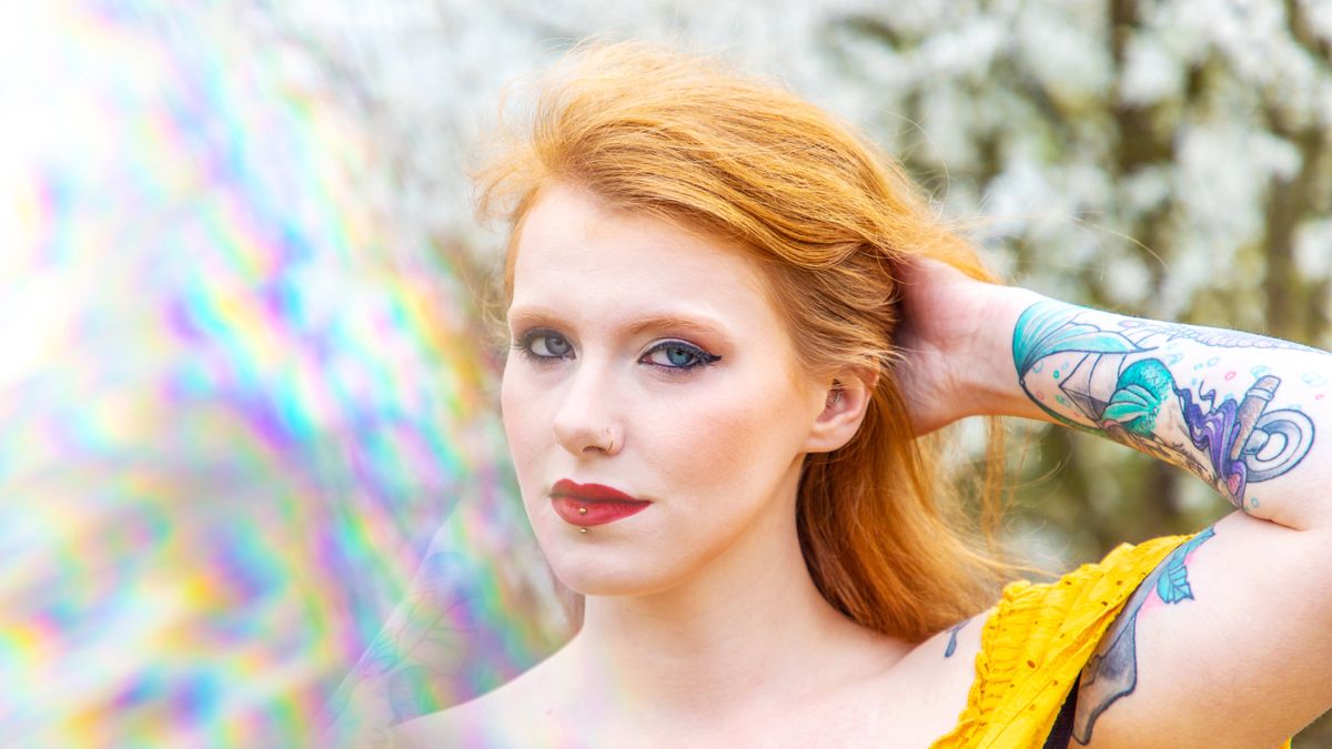 Add artistic flare to your portrait photographs with a cheap glass ...
