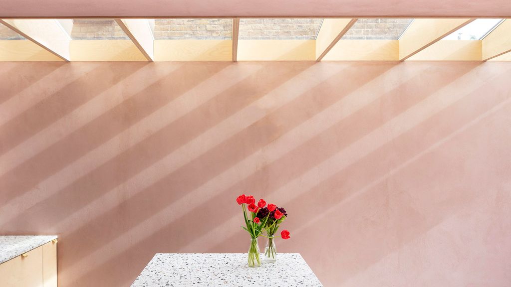 Clay Plaster: Pros, Cons and Where to Use it | Homebuilding