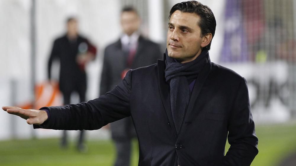 Roma not 'on their knees' insists Montella | FourFourTwo