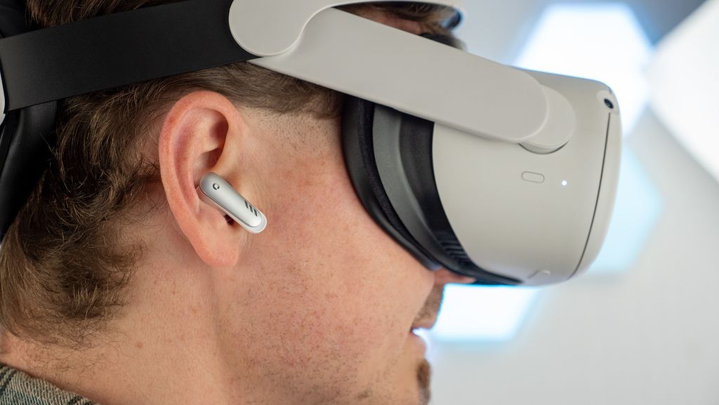 Best Oculus Quest 2 headphones | Android Central