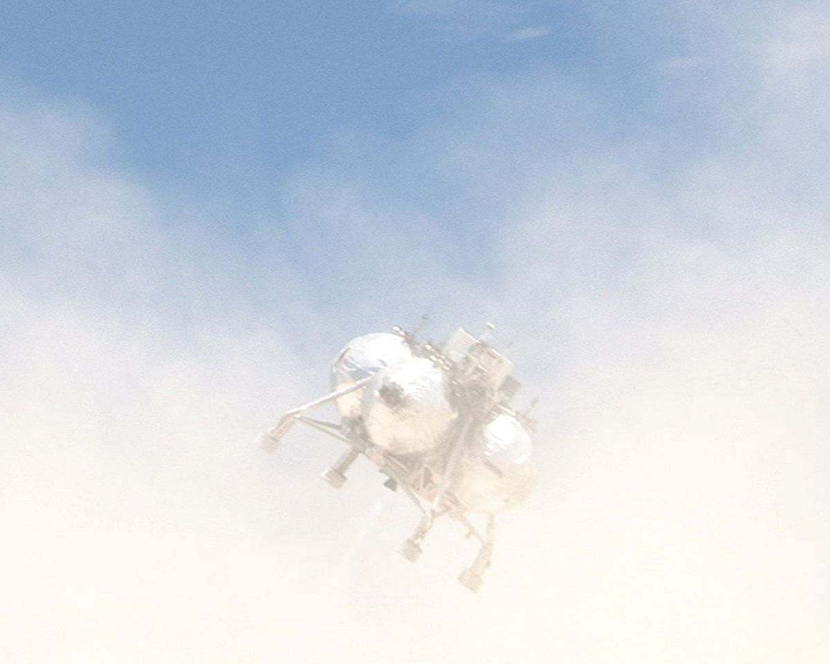 NASA Morpheus Lander Prototype Crash Photos | Space