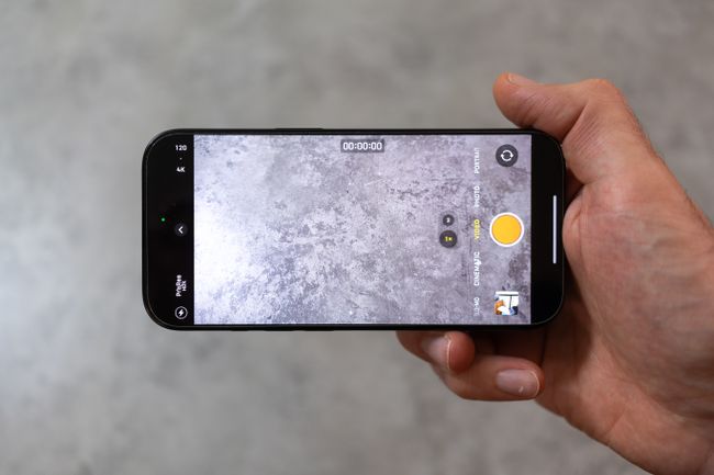 How to record everything you see on your iPhone’s screen as a movie ...