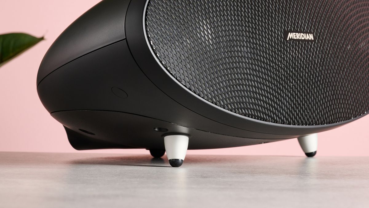 Meridian Ellipse review: a super-luxe wireless speaker that doesn’t ...