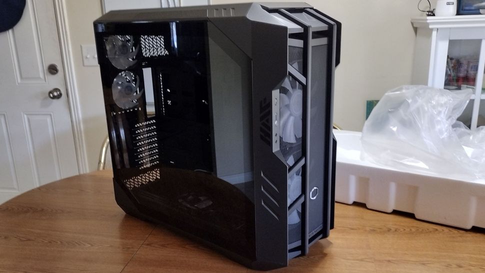 Cooler Master’s HAF 700 Berserker Case Hands-On: Huge, With Lots of ...