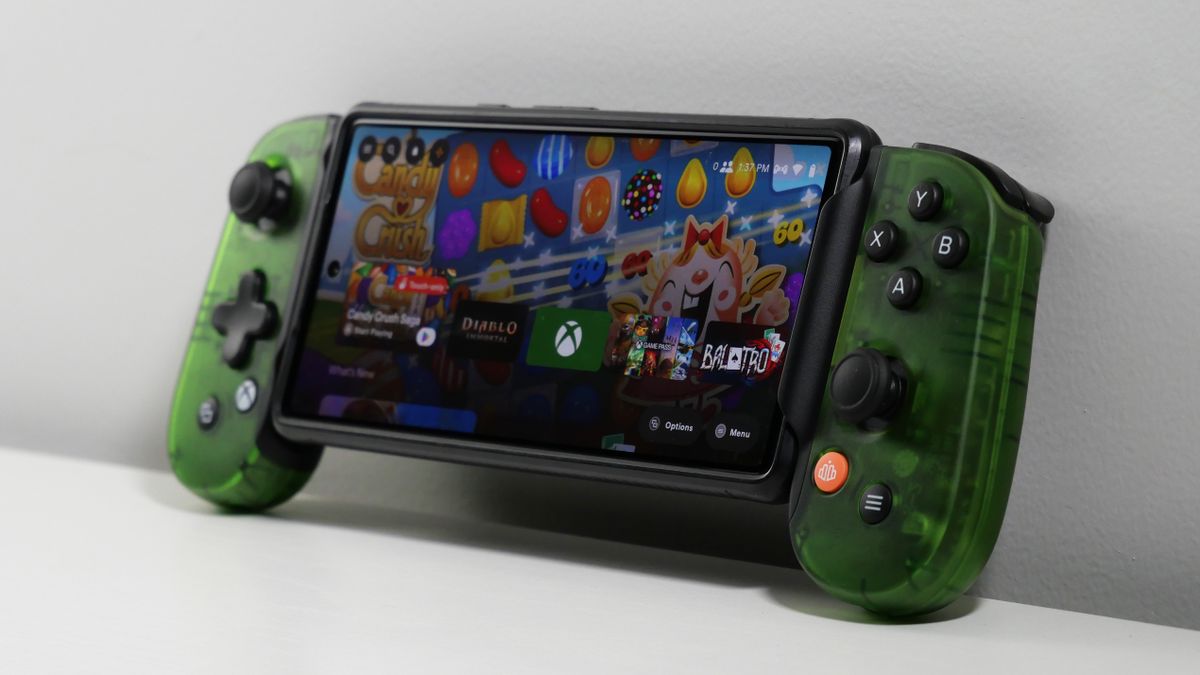 I spent a week trying to Master Chief parenting with Backbone’s Xbox ...