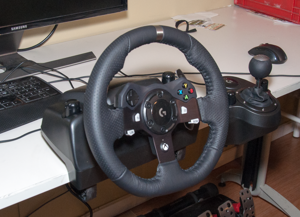Logitech G920 Hands-on: Xbox One Gets Some Love | Tom's Hardware