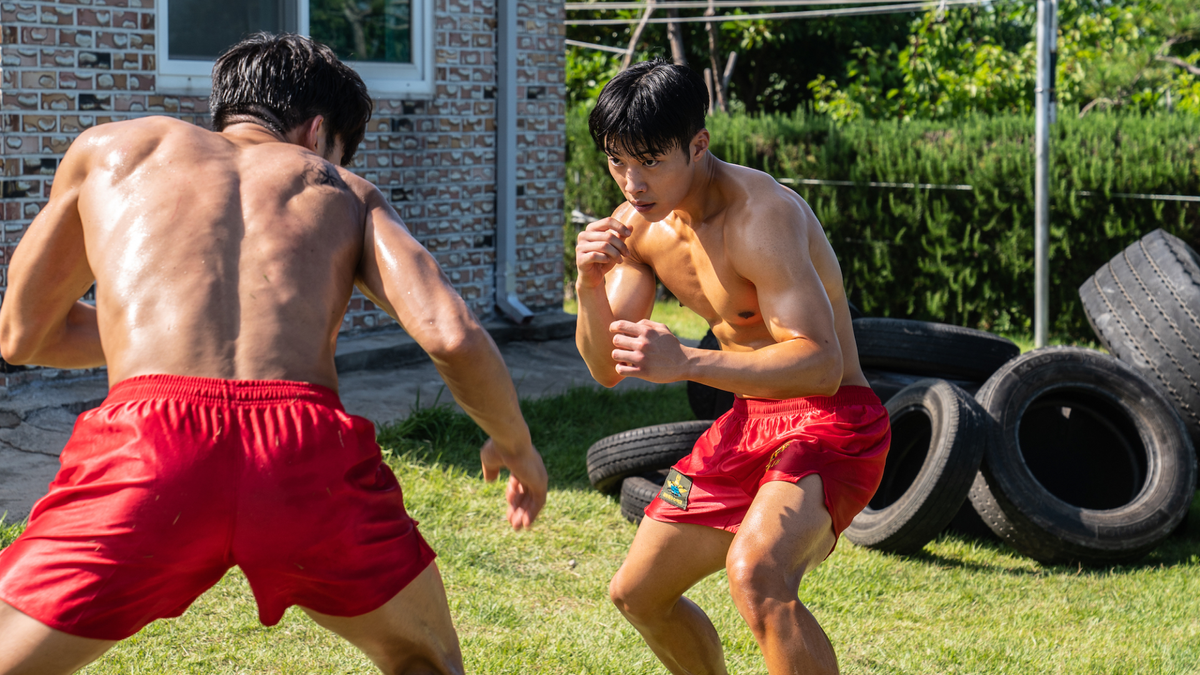 The Cast of 'Bloodhounds' on Netflix: Your Guide | Marie Claire