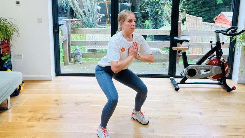 Forget the gym—this static-hold workout will help you build strength ...