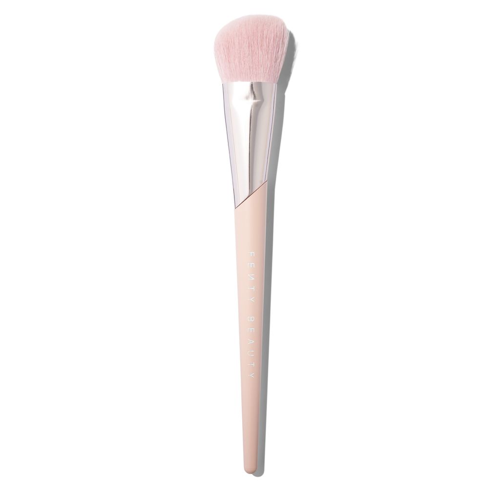7 Best Bronzer Brushes, According to an Expert | Who What Wear