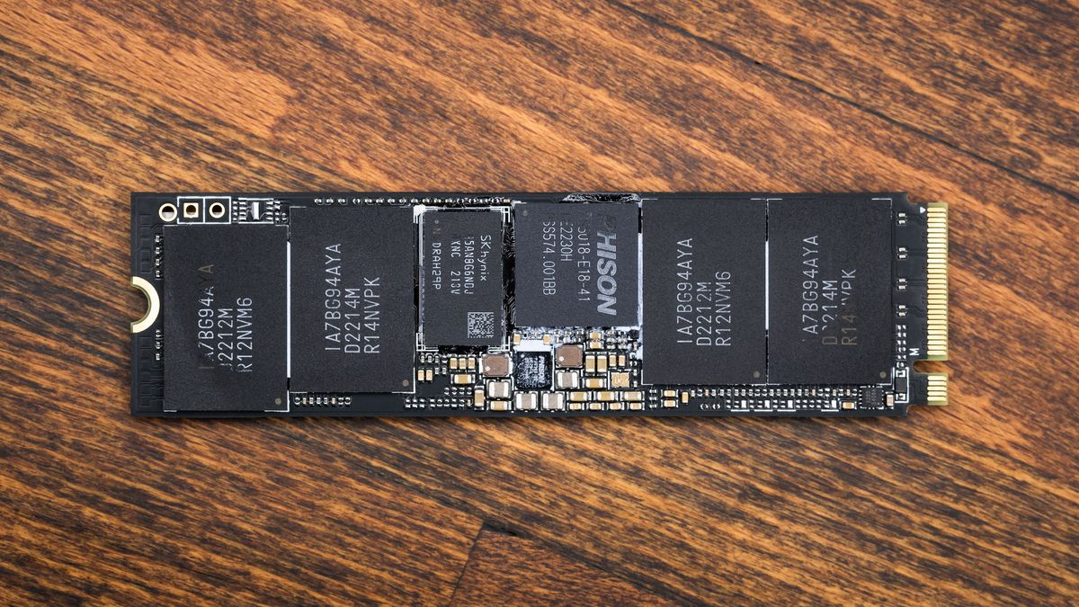 Corsair MP600 Pro LPX SSD Review: Another Day, Another Drive | Tom's Hardware
