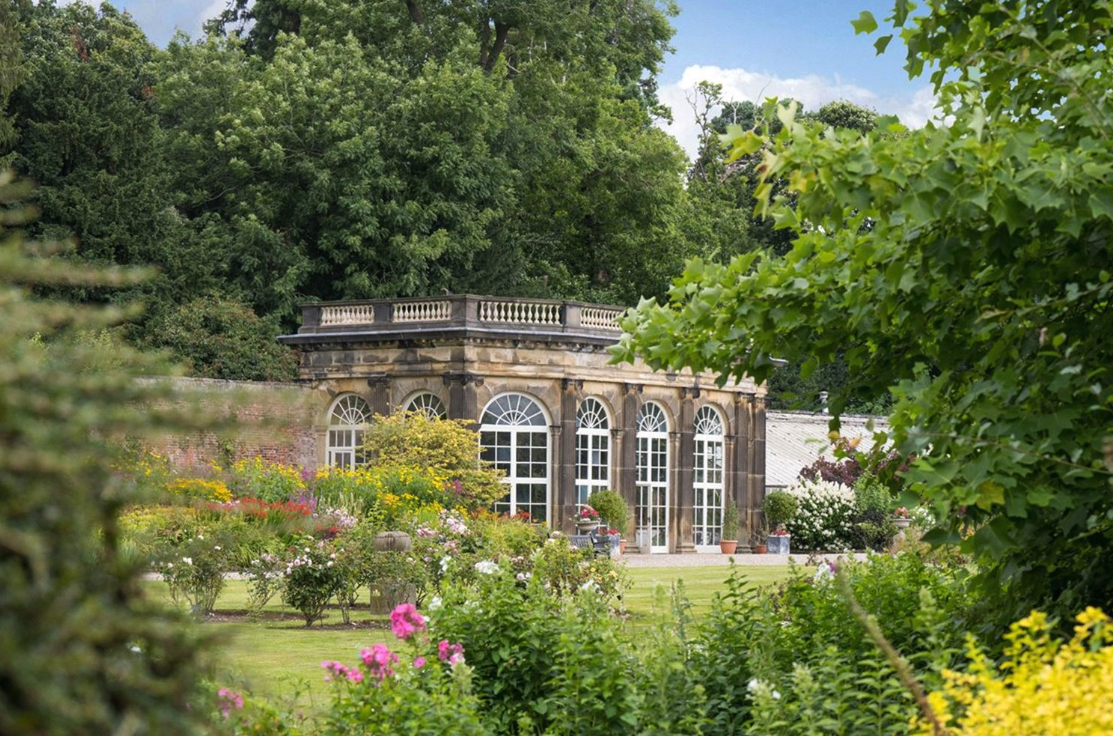A £21 million castle that's come up for sale for the first time in 700 ...