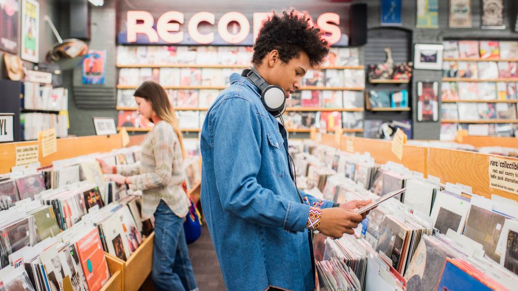 Does vinyl really sound better than other formats? | Louder