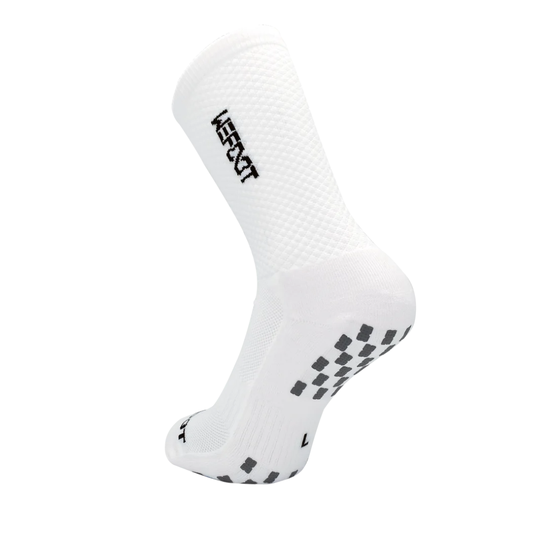 Best grip socks for soccer: Improve your game with enhanced traction ...