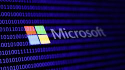 How to clear the 'SoftwareDistribution' folder on Windows 10 and make ...