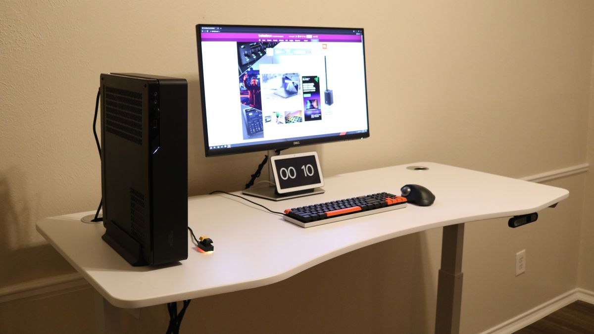ApexDesk Elite Series 60 Standing Desk review | TechRadar