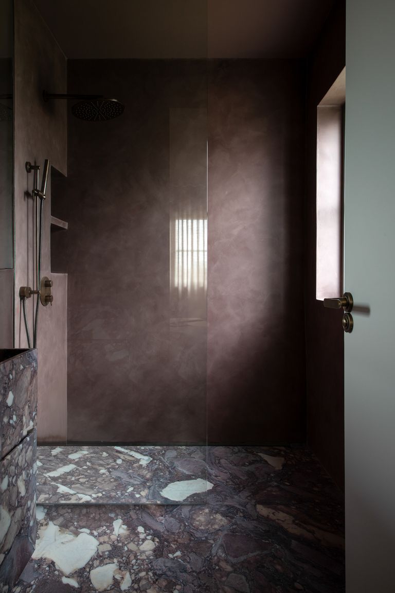 7 'Unhappy' Colors That Experts Would Never Paint Walls | Livingetc