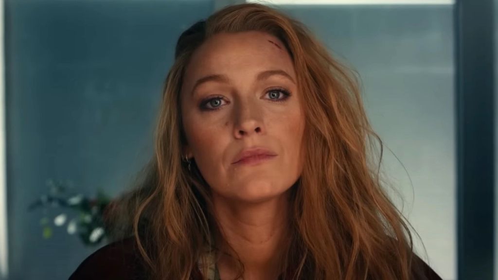 Blake Lively Went Through An Hour Of Makeup For The ‘Rough Look’ In Her ...
