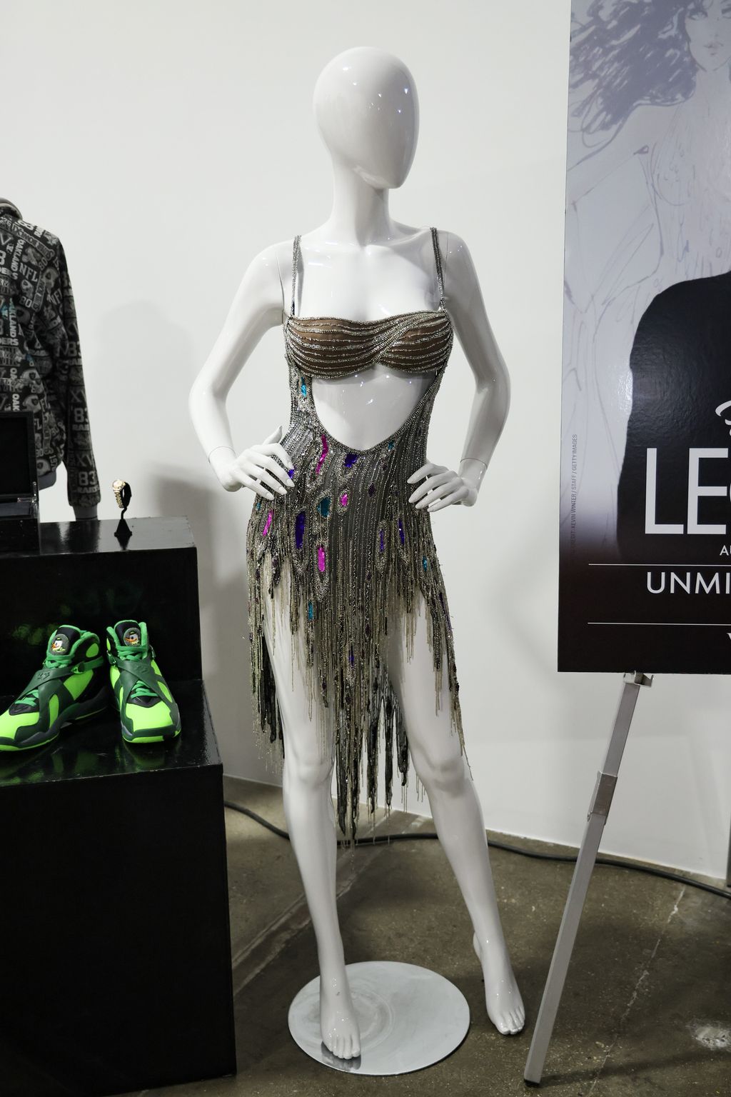 Miley Cyrus Just Splurged On The Bob Mackie Dress Behind Her Pivotal 2477