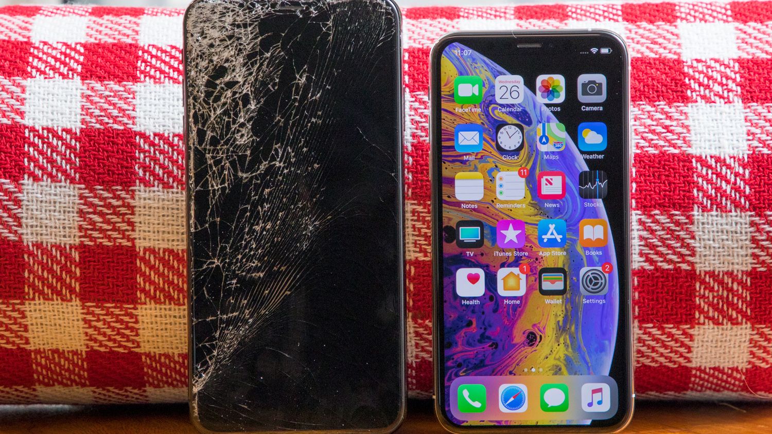 iPhone XS drop test: see the Apple's 'most durable glass ever' fall ...