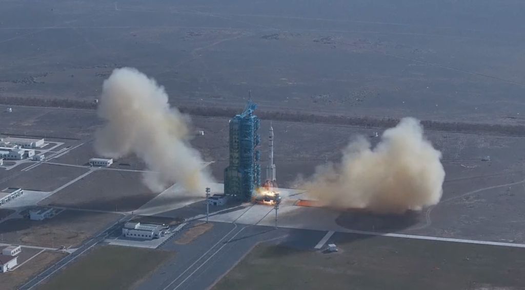 China launches uncrewed Shenzhou capsule for 3 astronauts stuck on ...