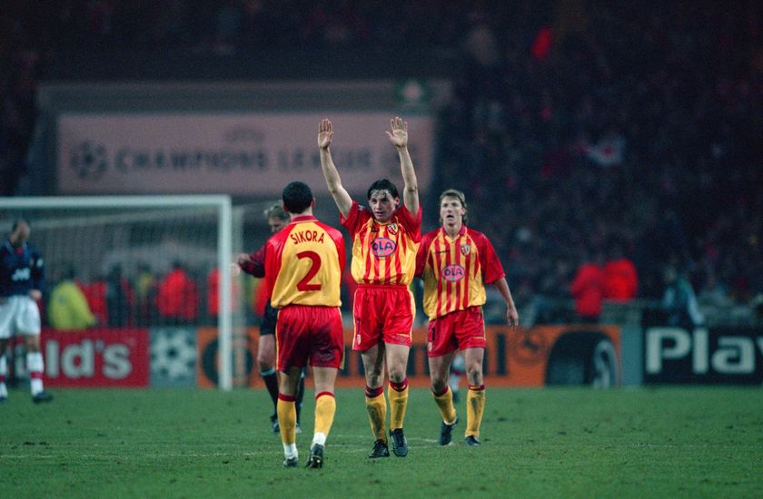 Famous football clubs that play in stripes | FourFourTwo