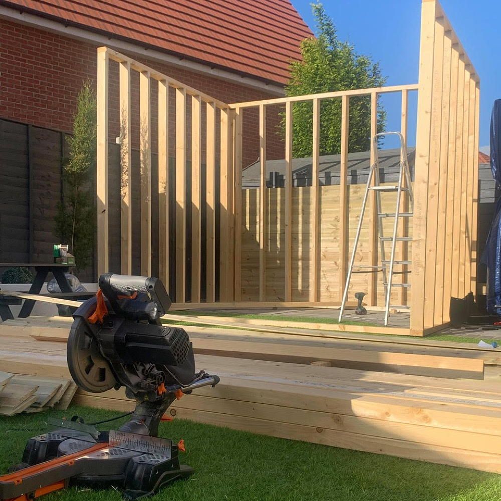 See how this savvy couple built a DIY home gym on a budget | Ideal Home