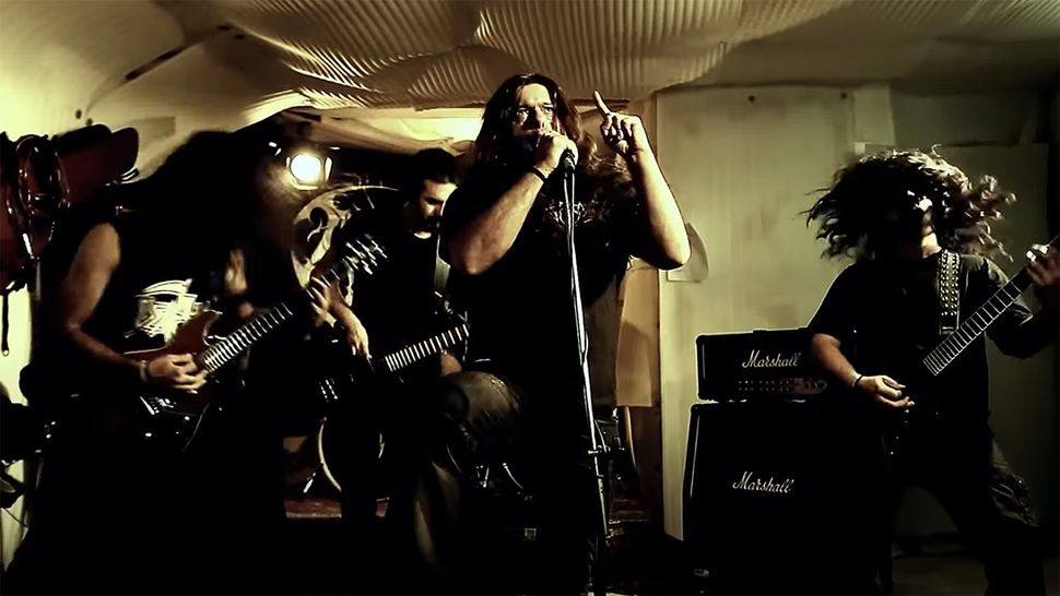 Arsames flee Iran after being sentenced to 15 years in jail for playing ...