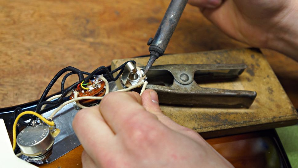 How To Install A Kill Switch On Your Guitar Guitar World