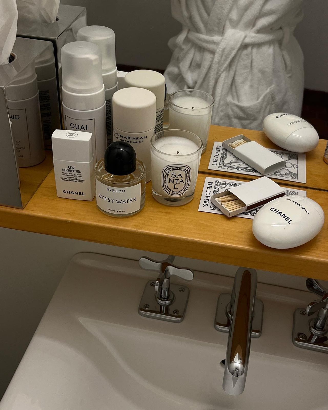 The Best Light Perfumes For Women In Summer | Who What Wear